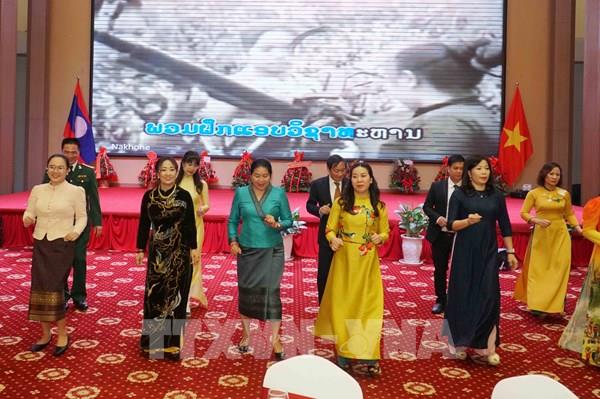 Múa Lamvong Lào được UNESCO công nhận Di sản văn hóa phi vật thể ...